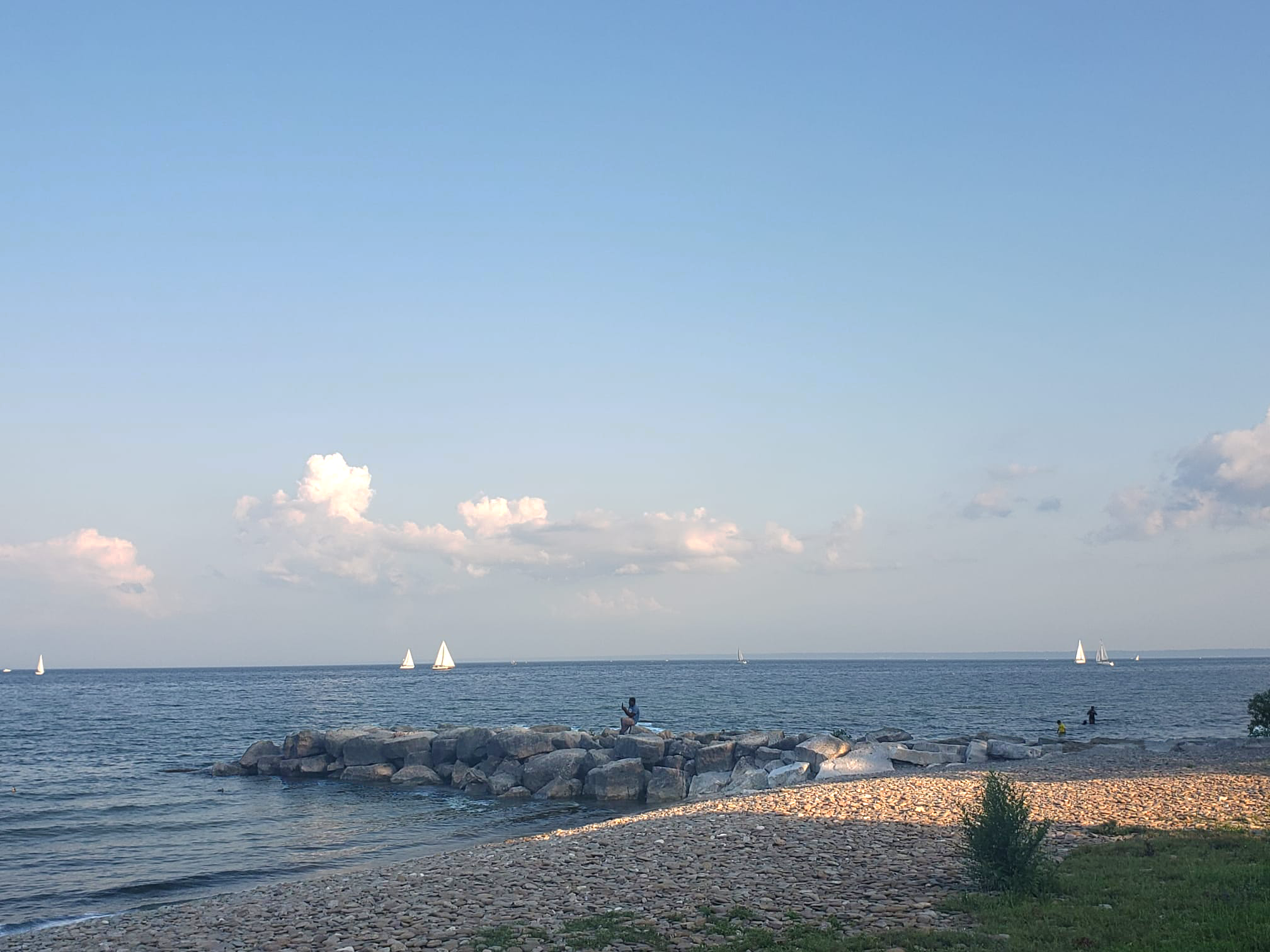 Ambassador Snapshot: Karisa’s beach day in Oakville - Visit Oakville