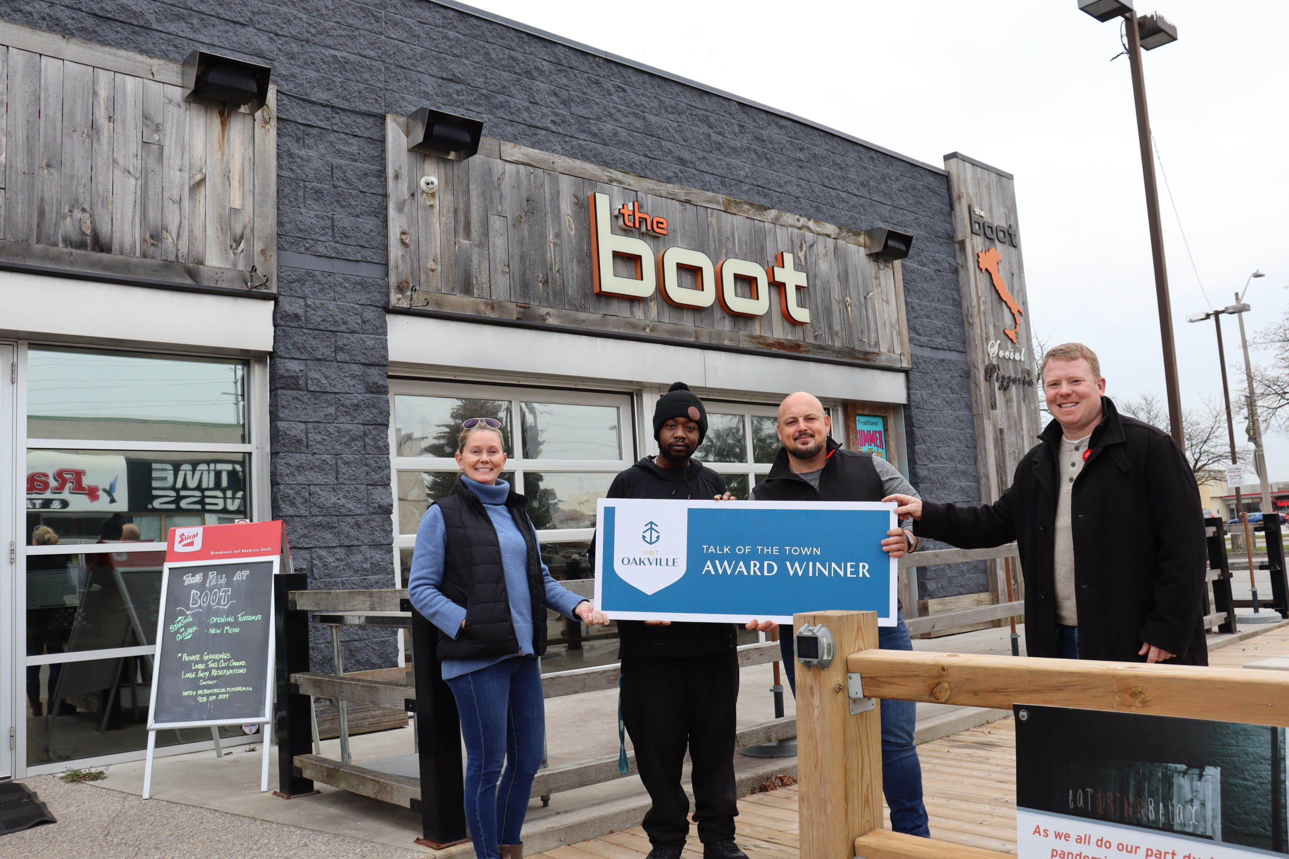 The Boot wins Best Pizza Talk of the Town Award - Visit Oakville