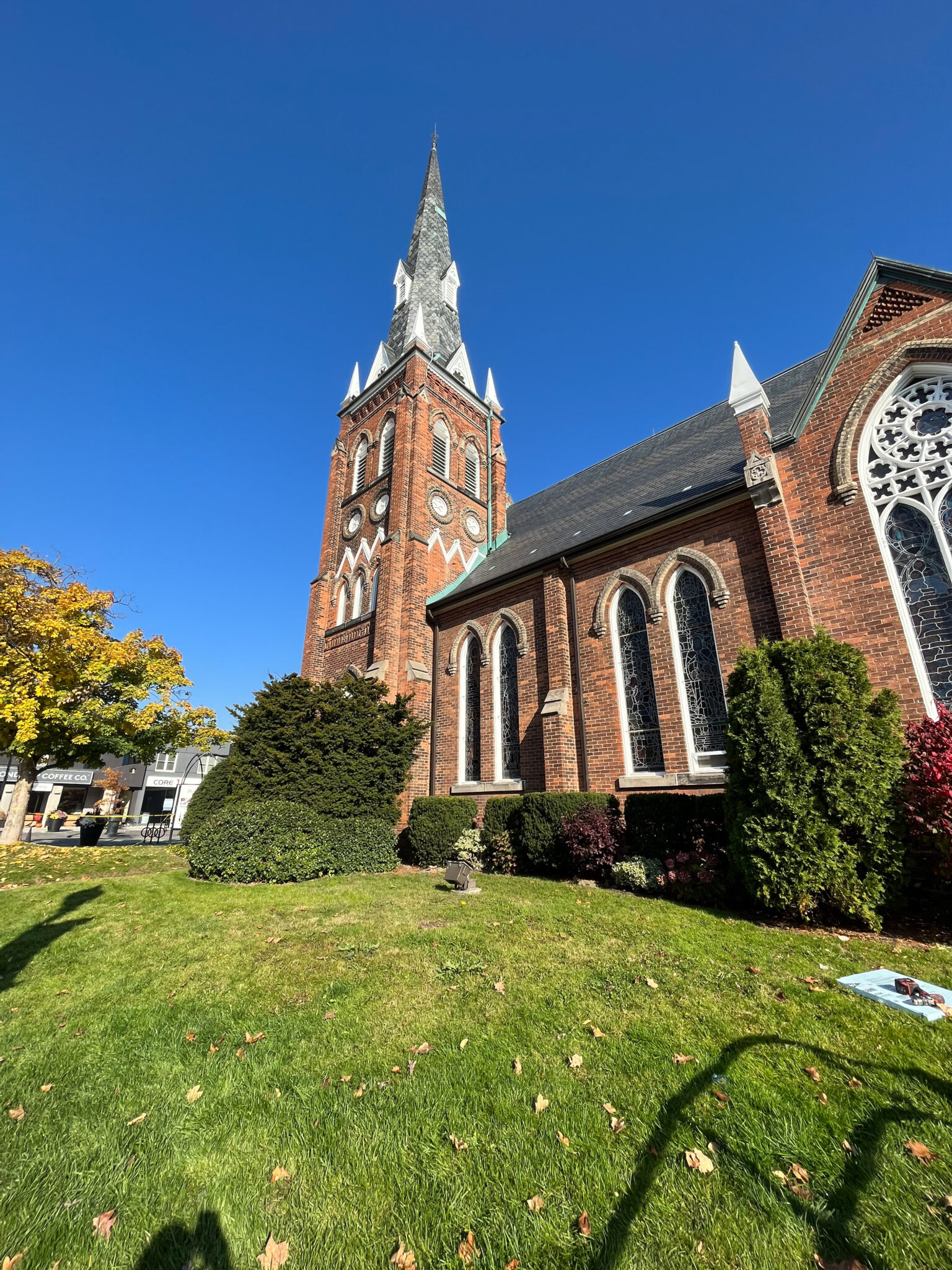 Discover the best shopping destinations in Oakville - Visit Oakville